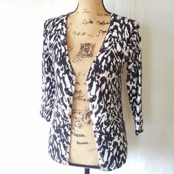 Grace | Sweaters | Grace Black Animal Print Vneck Cardigan | Poshmark